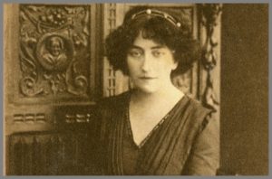 Marie Metz-Koning • Liefde