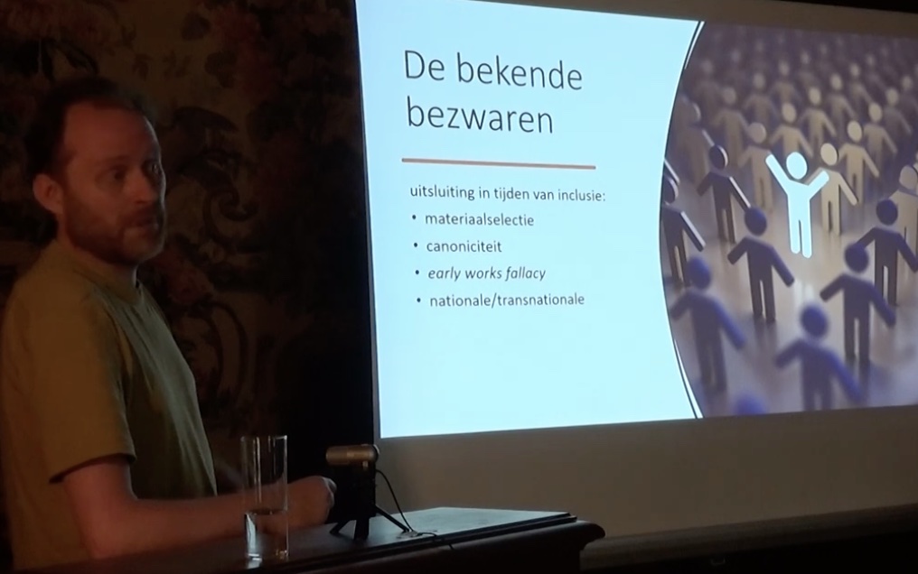 Nadenken over een topicale en neerlandofone literatuurgeschiedenis