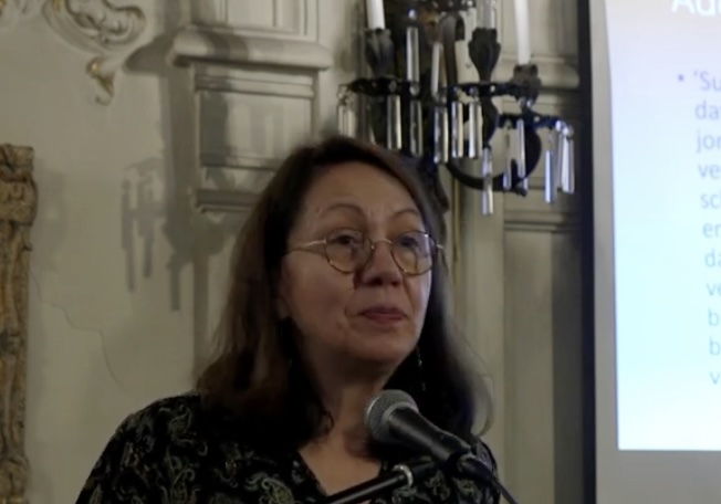 Gedicht: Hester Knibbe – Ja